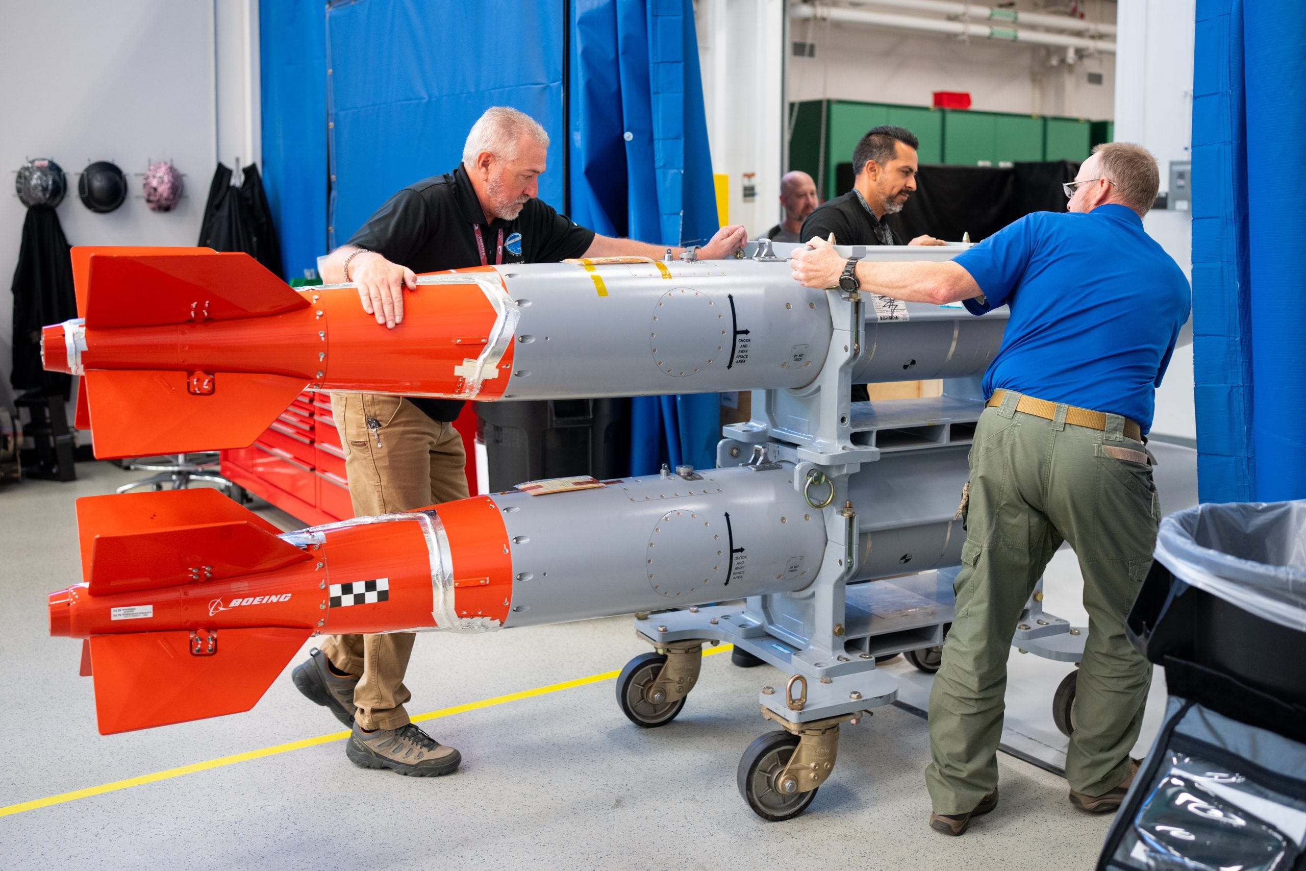 Nuclear bomb-building plan faces sweeping Energy Department review