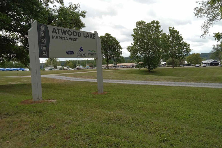 Amish Mom Charged with Murdering Son, 4, After Throwing Him in Lake ...