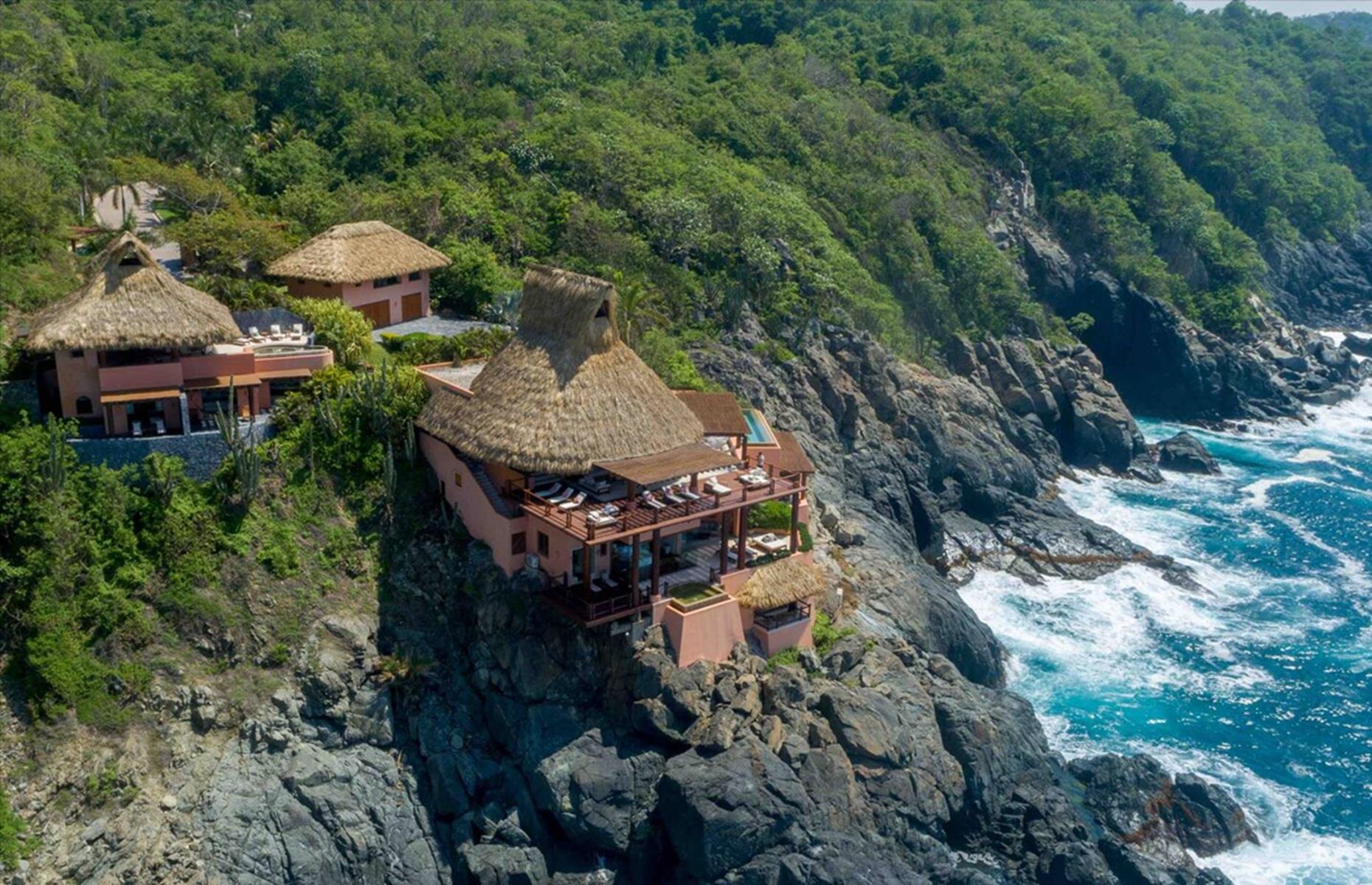 9 of the world’s most remote luxury homes