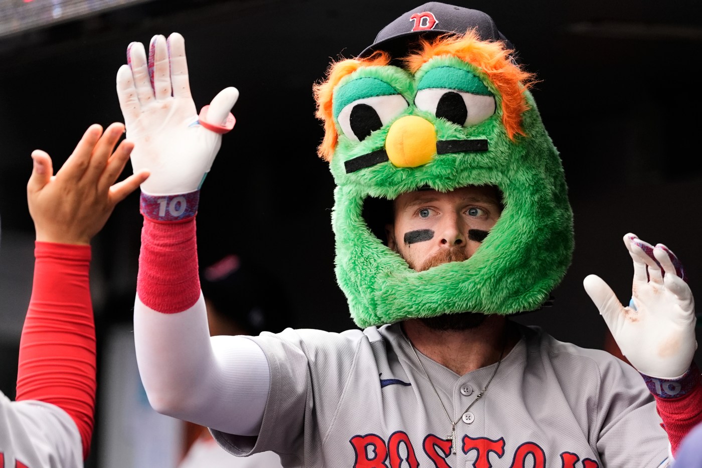 Romy Gonzalez’s go-ahead single helps Red Sox complete sweep of Orioles