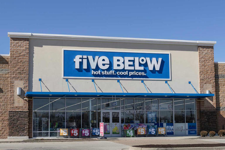 Five Below's selling a gorgeous gilded mirror for only $35 (get it ...