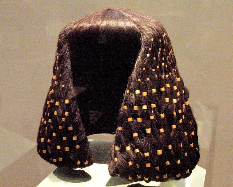 16 Historic Hairstyles Through the Centuries