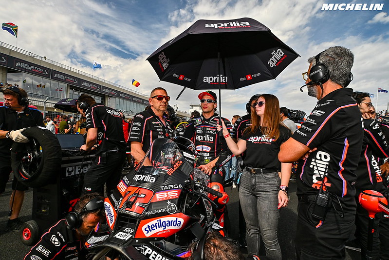 Parlons MotoGP : Marco Bezzecchi est-il le seul qui peut faire plier ...
