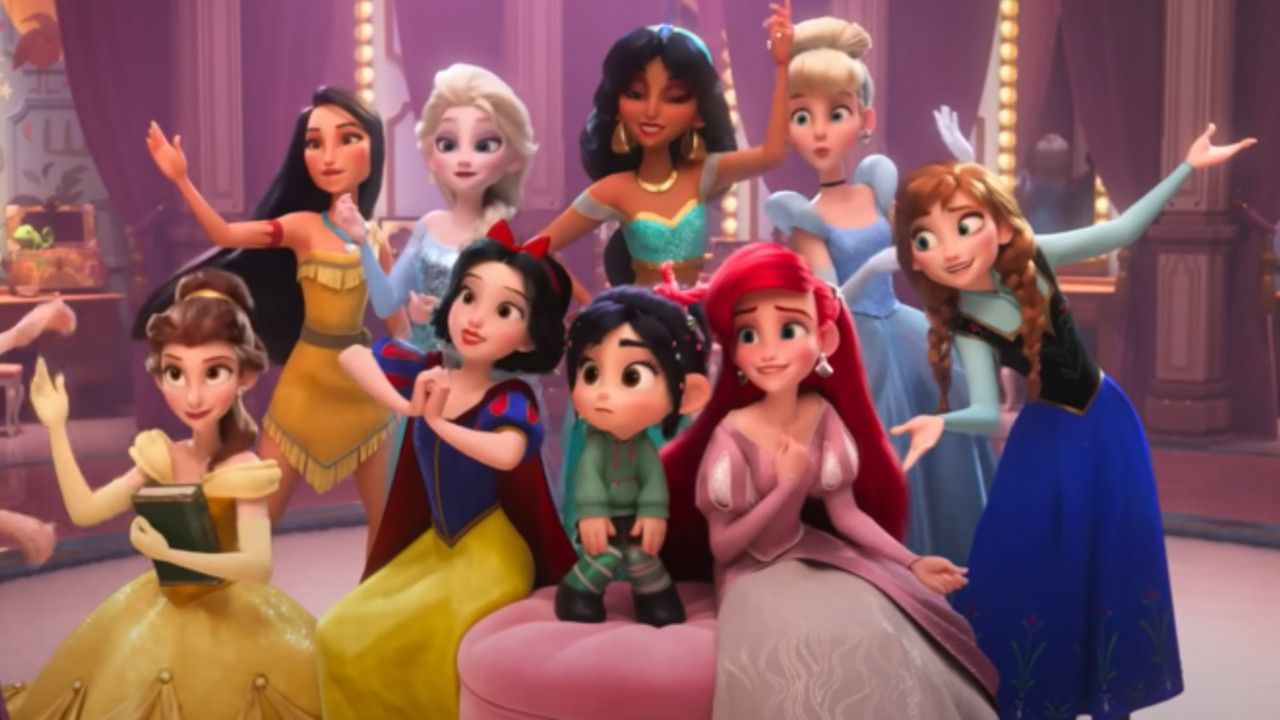 A Bunch Of Real-Life Disney Princesses Showed Up At Disneyland, And It ...