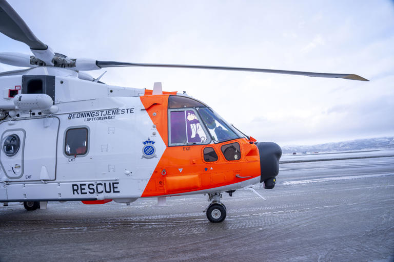 Historisk helikoptertur – fløy uavbrutt mellom Bodø og Jan Mayen