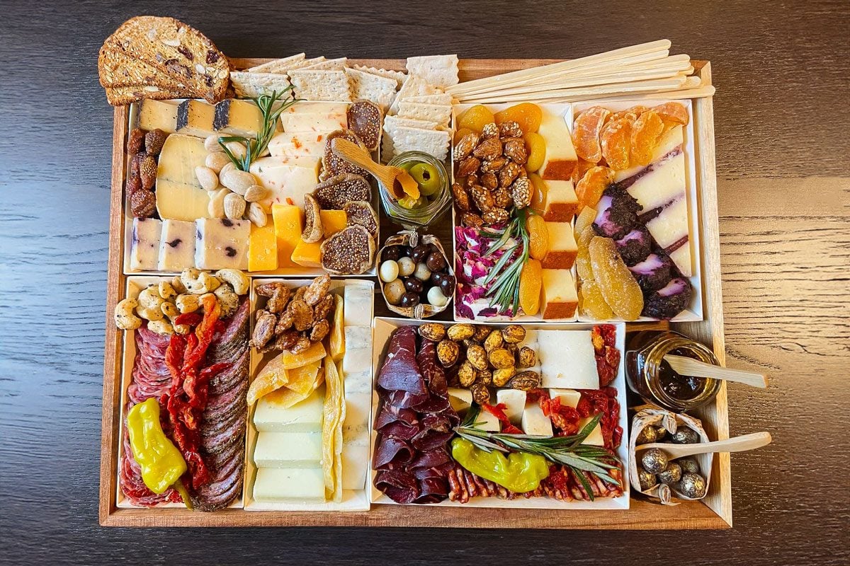 Boarderie: This charcuterie board delivery service is our new go-to for ...