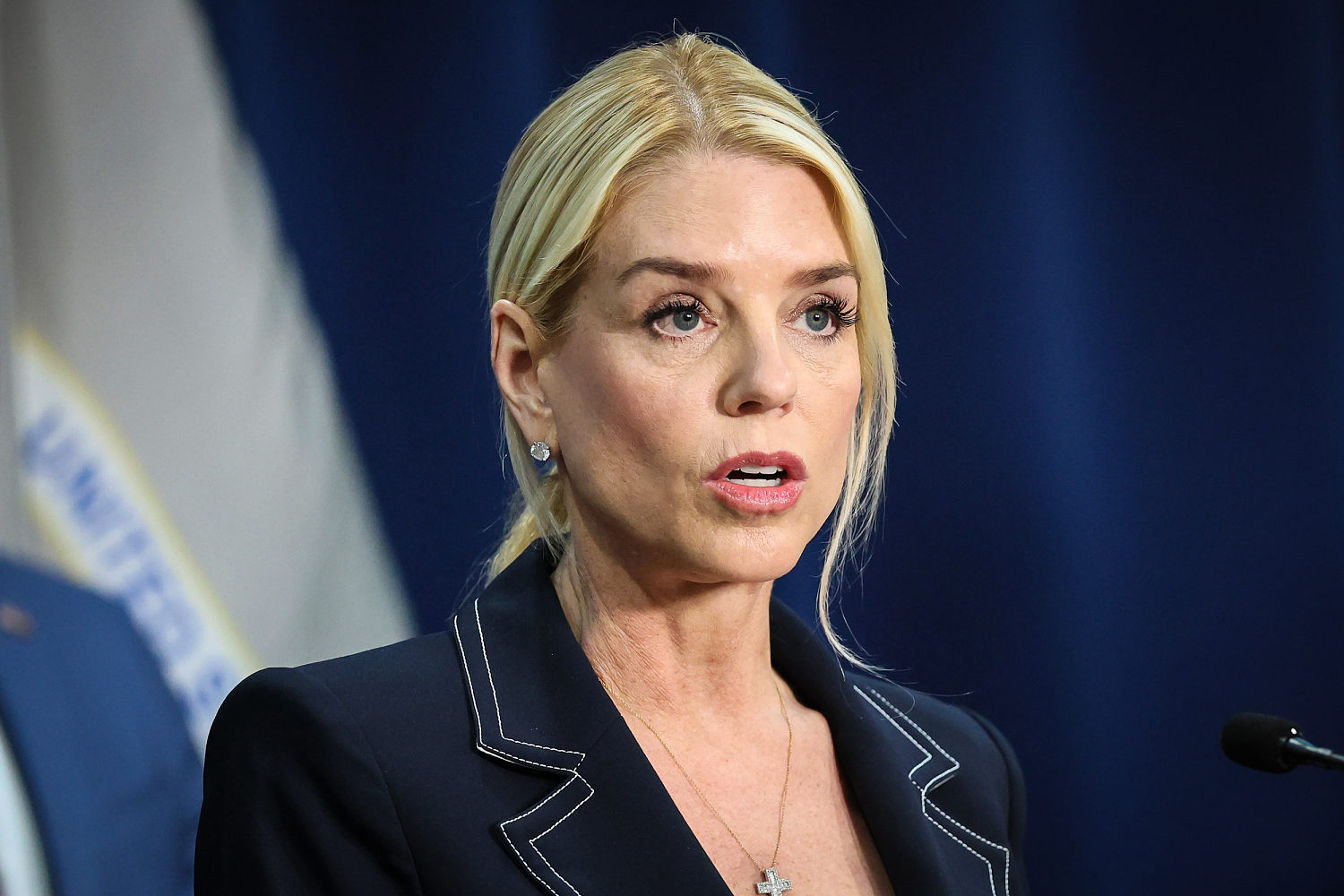 Democrats probe Trump administration's retreat from public corruption cases