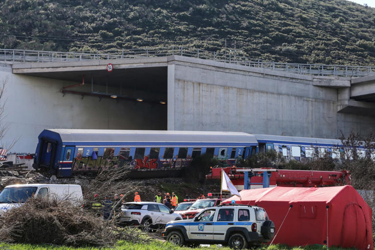 Τέμπη: Το Δημόσιο παραιτείται υπέρ των οικογενειών για τις αποζημιώσεις