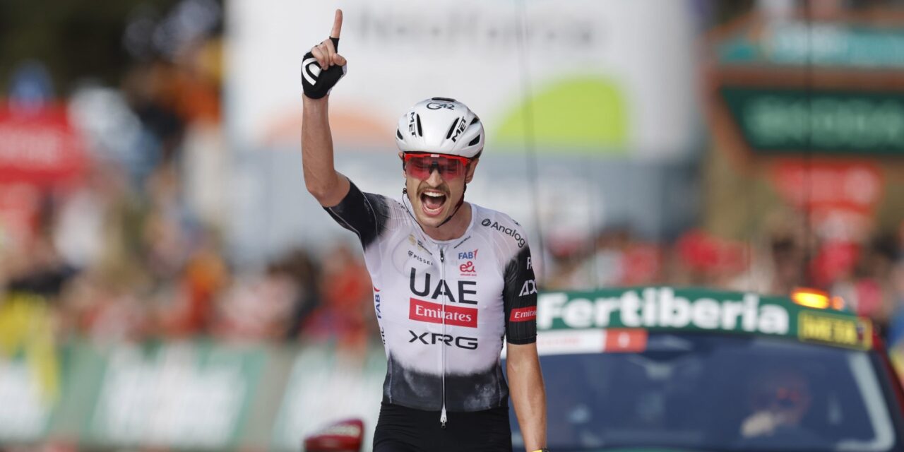 Vuelta 2025: Vluchter Jay Vine wint eerste echte bergrit, Traeen neemt ...