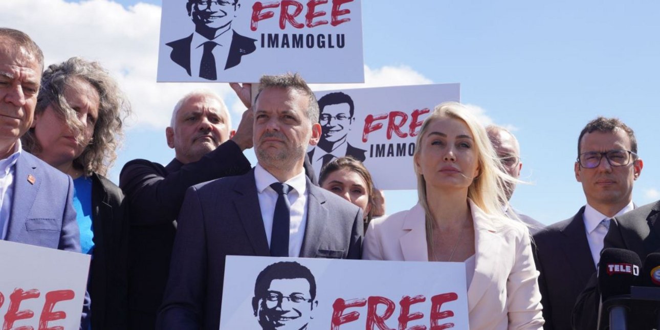 Μπλόκο της Τουρκίας σε Δούκα και άλλους ευρωπαίους δημάρχους που ήθελαν ...