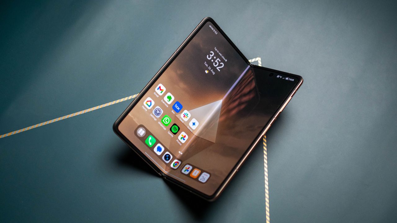 Honor, Vivo look to compete, rumors say they have wide foldables too