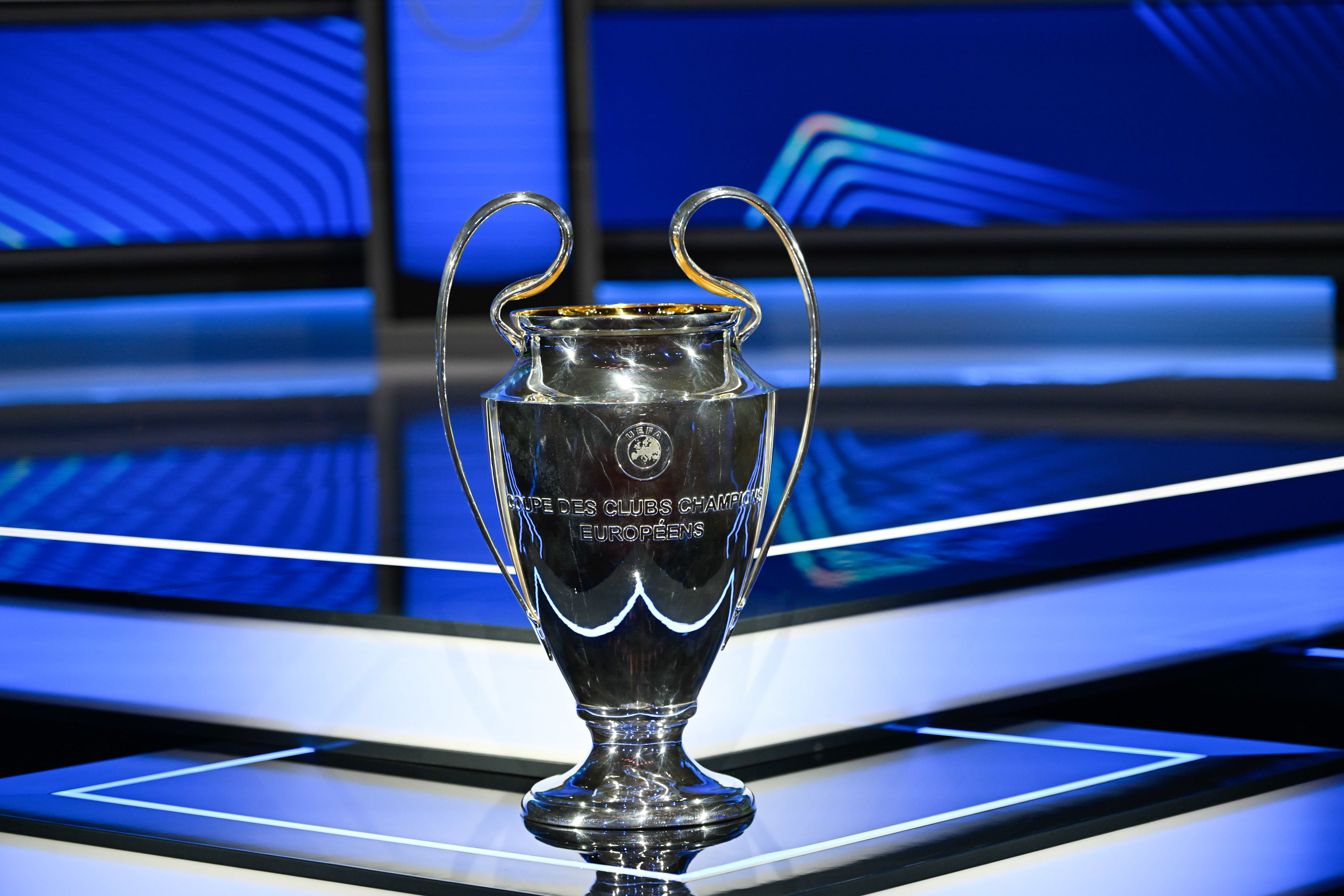 Le tirage des 8es de la Ligue des champions en direct