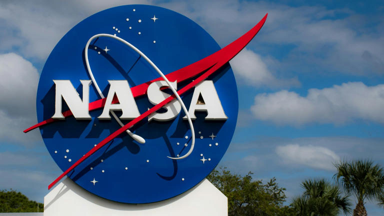 NASA baffled by strange deep space object approaching Earth