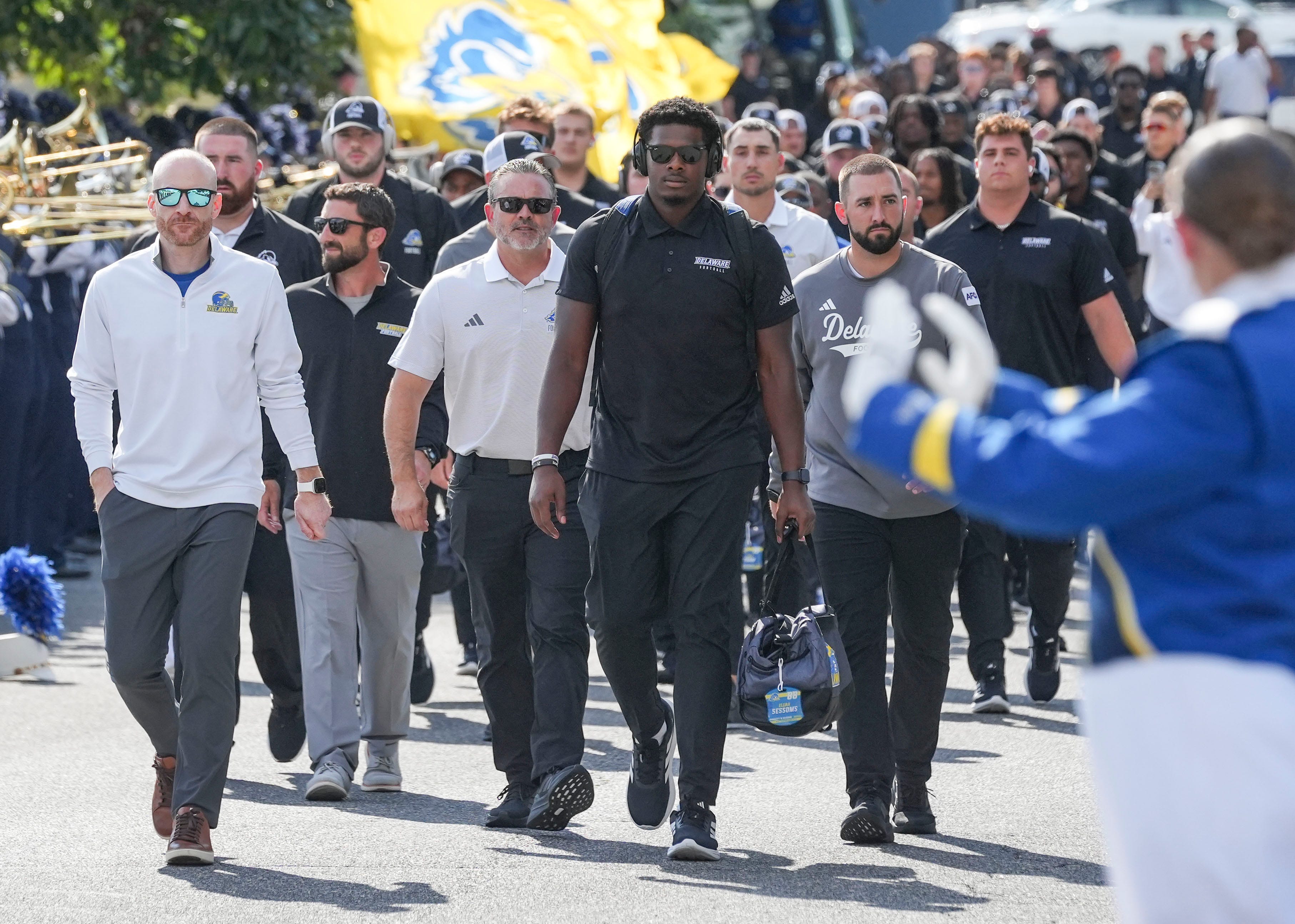 Delaware football vs. Delaware State updates: Blue Hens up at halftime