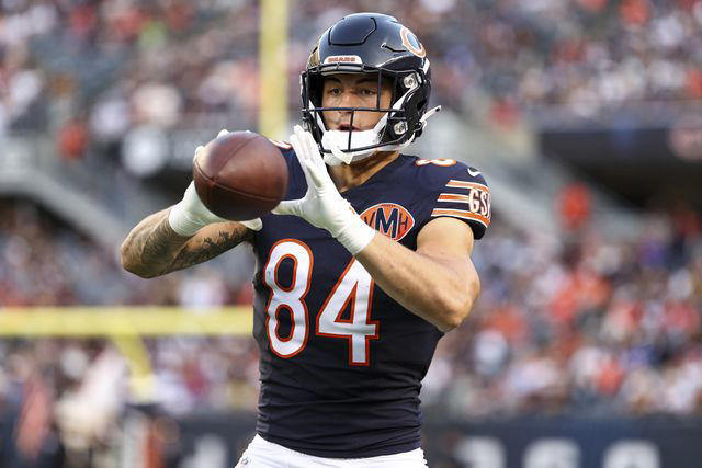 Bears Rookie Colston Loveland Melts Hearts with Surprise Vocals in Viral Video from NFL Training ...