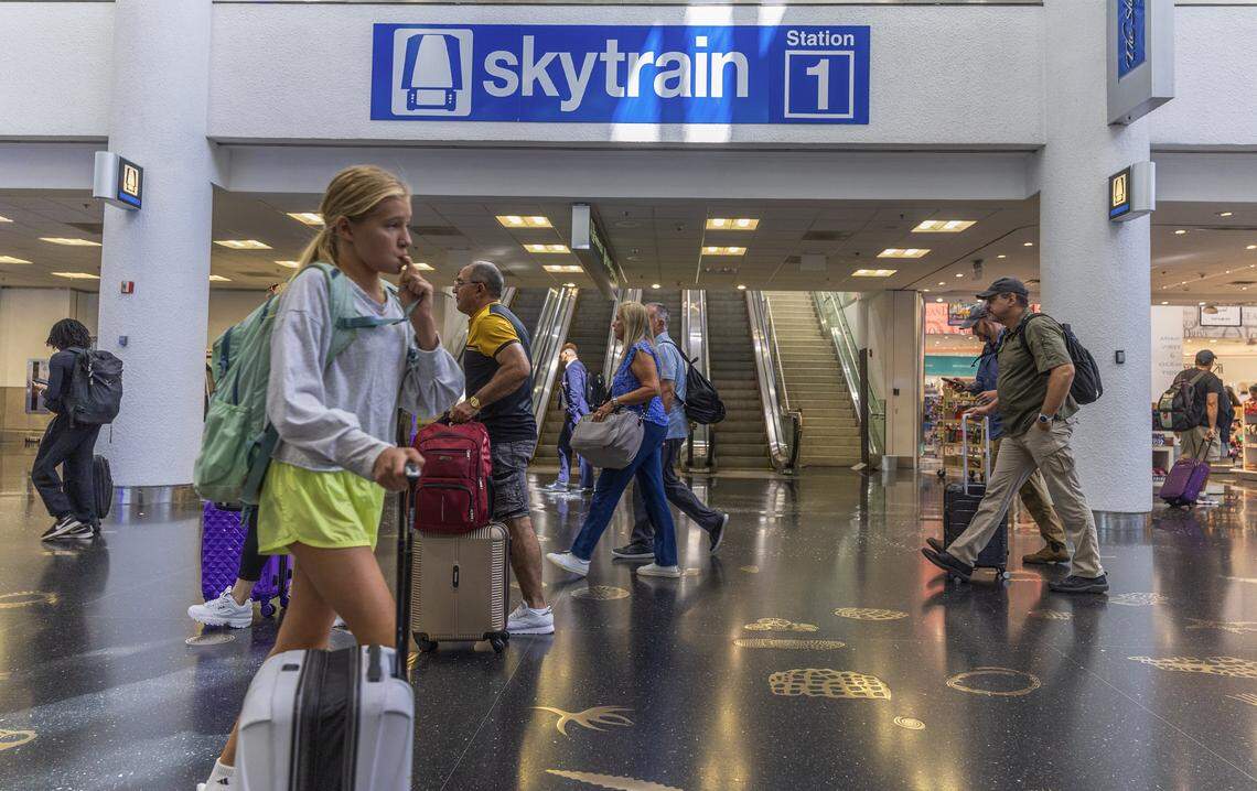 Thunderstorms prompt ground stop at MIA, FLL - causing hundreds of ...