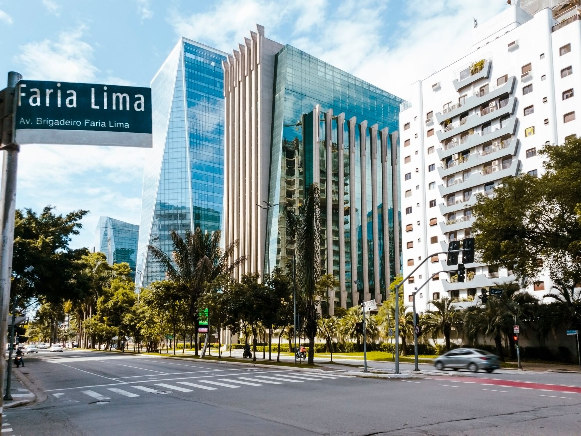 Como o PCC usa fintechs para lavar o dinheiro do crime?