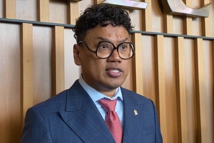 Usai Joget-joget di DPR Bikin Sakit Hati Netizen, Uya Kuya Unggah ...