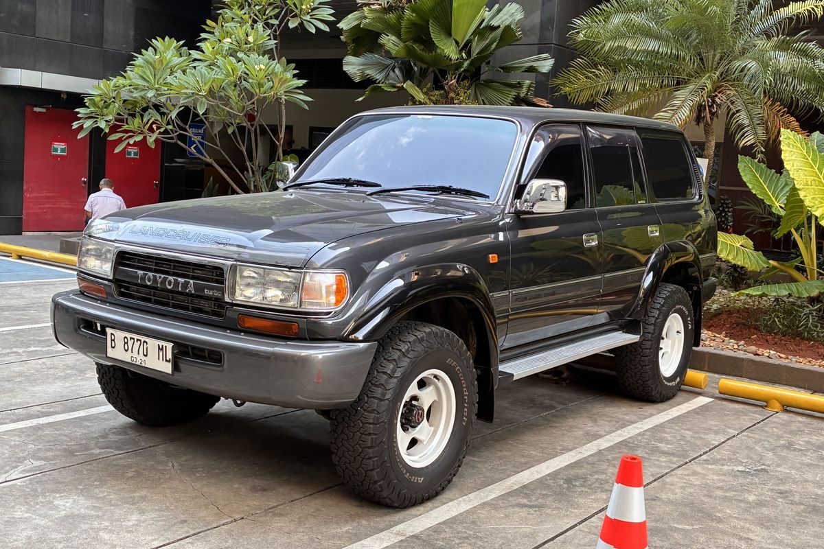 Mobil Hobi Dikuras, Toyota Land Cruiser VX80 Milik Pejabat Kemenaker ...