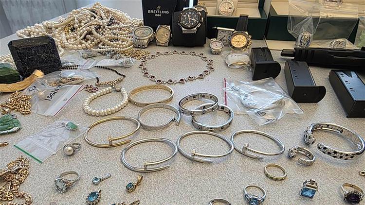 Suspect in robbery of Macklemore's home pleads not guilty to separate crime