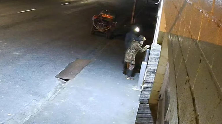 NZ police release CCTV footage believed to show fugitive Tom Phillips ...
