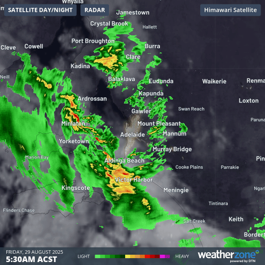 Rare tornado warning in Adelaide as storms, powerful winds slam SA