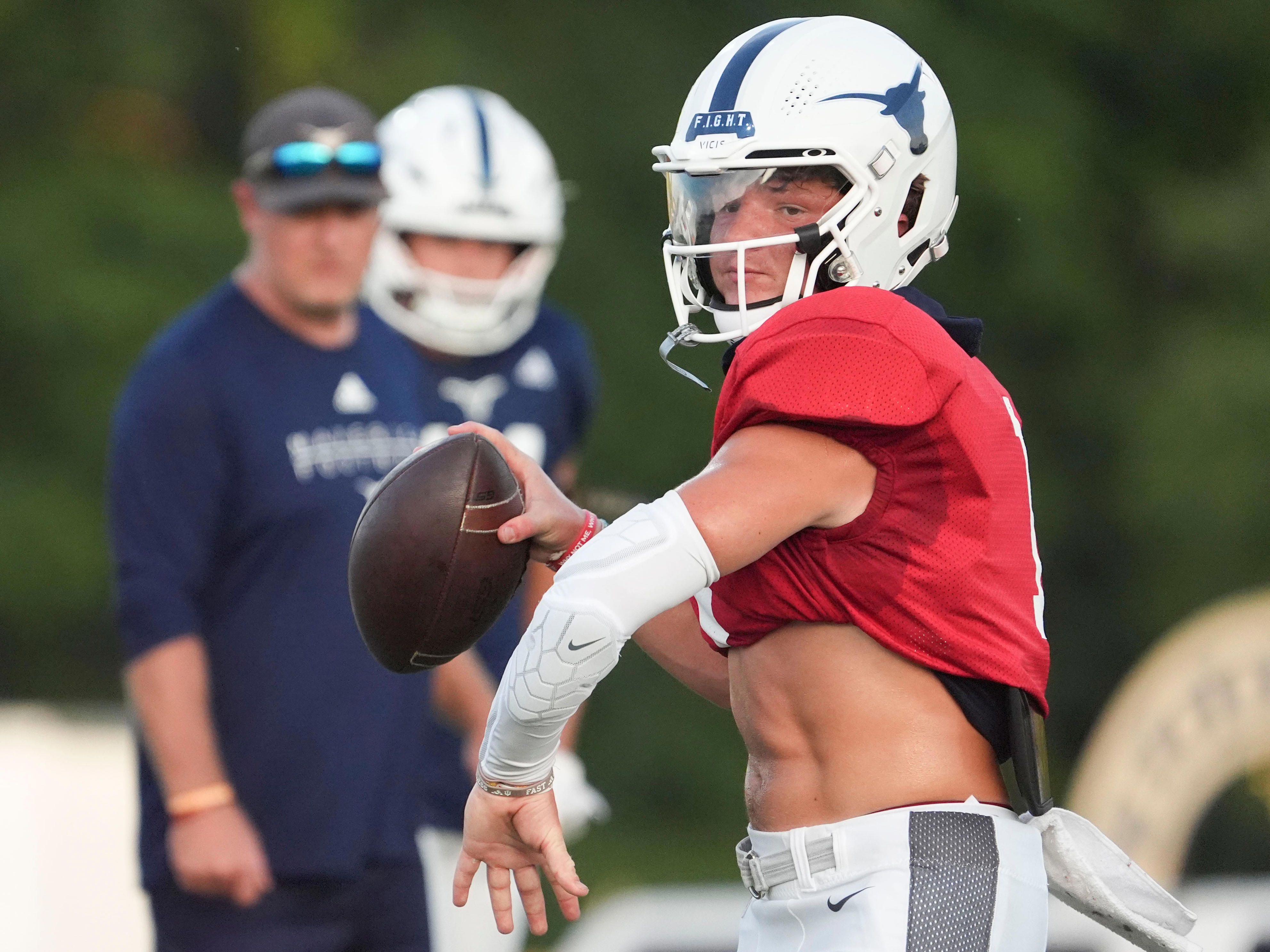 JD Gillum injury update: Anderson County QB leaves game with shoulder issue