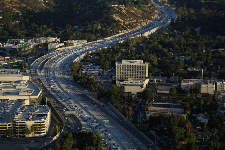 Brace for nighttime traffic on 10 Freeway. Weekend lane closures coming ...