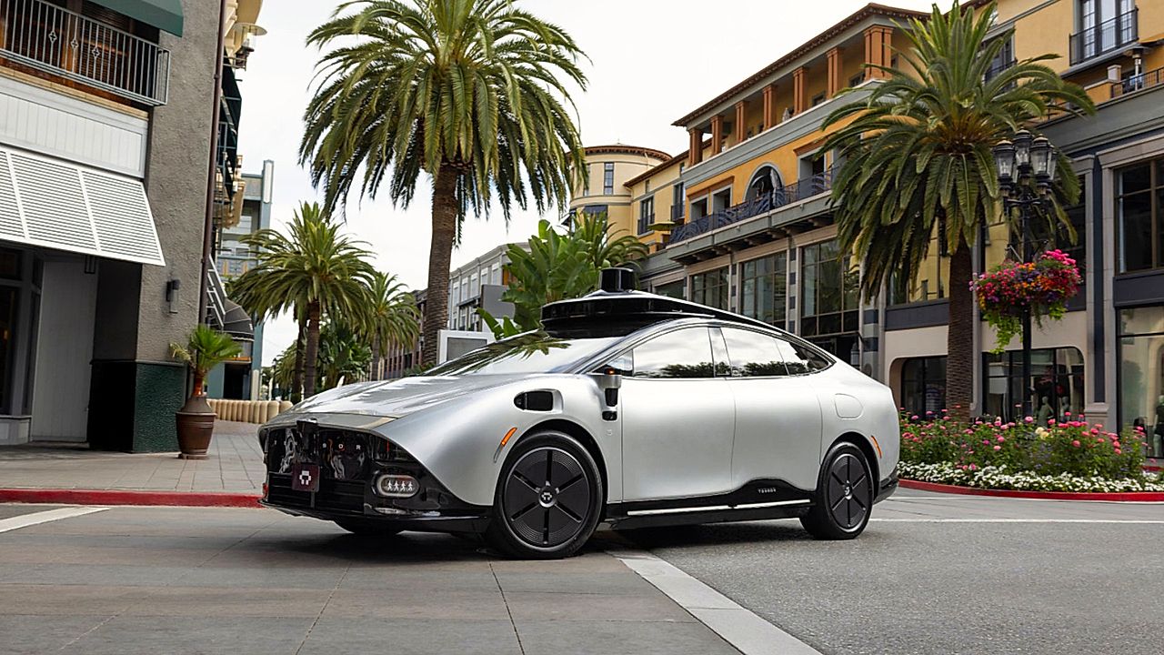Startup da Califórnia revela o primeiro carro autônomo particular do mundo
