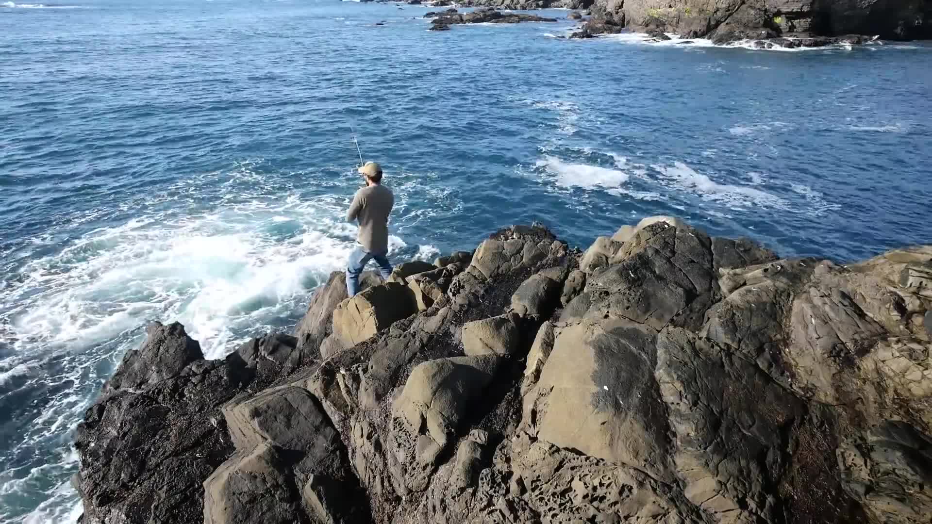 Returning to the coast for a rockside catch and cook