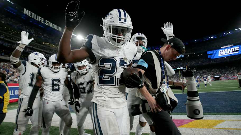 Dallas Cowboys uniform tracker: 2025 NFL schedule highlighted by Arctic ...