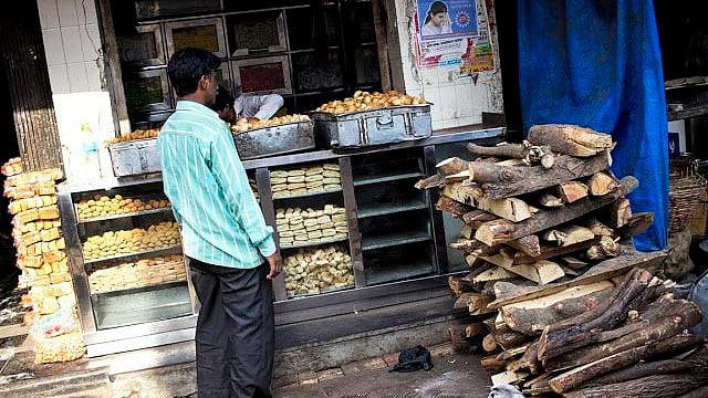 Mumbai’s Iconic Wood-Fired Bakeries Face Heat As BMC Pushes For Fuel ...