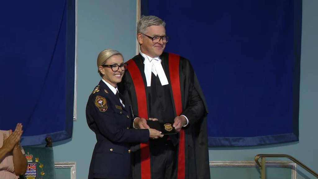VPD veteran Fiona Wilson sworn in as Victoria’s first female police chief