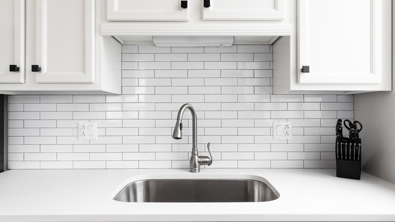 Mistakes Everyone Makes With Their Kitchen Sink