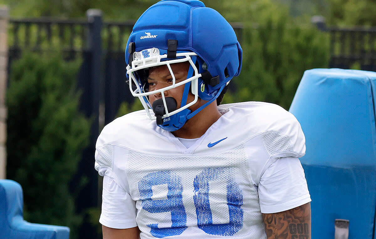 Humphrey-Grace emerges as name to watch on Kentucky defense