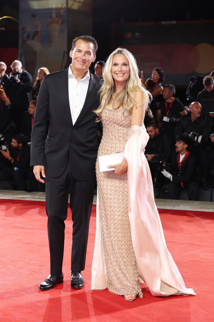 George Clooney and Adam Sandler Light Up Venice's World Premiere Red ...