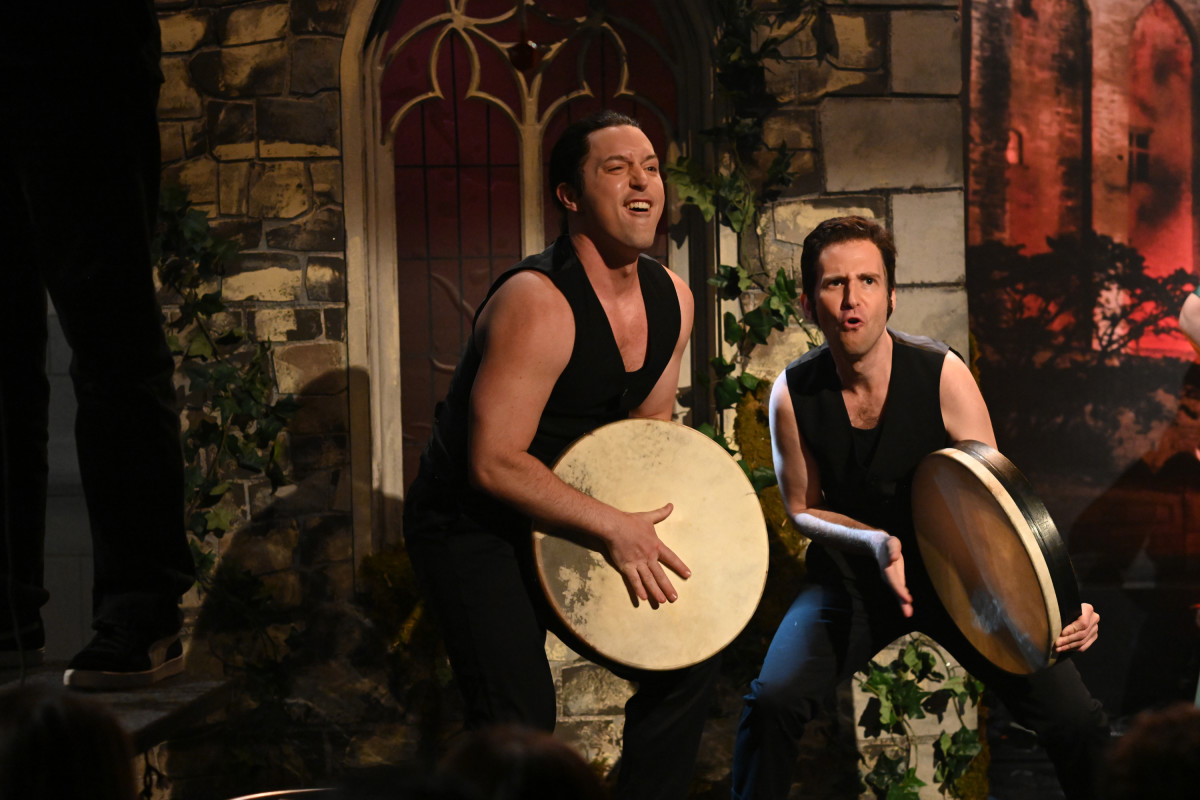 Beck Bennett and Kyle Mooney Turn Two Decades of Friendship Into a Podcast About Nothing