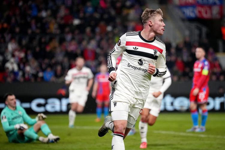 Rasmus Hojlund Tinggalkan Manchester United, Napoli Jadi Pelabuhan Baru