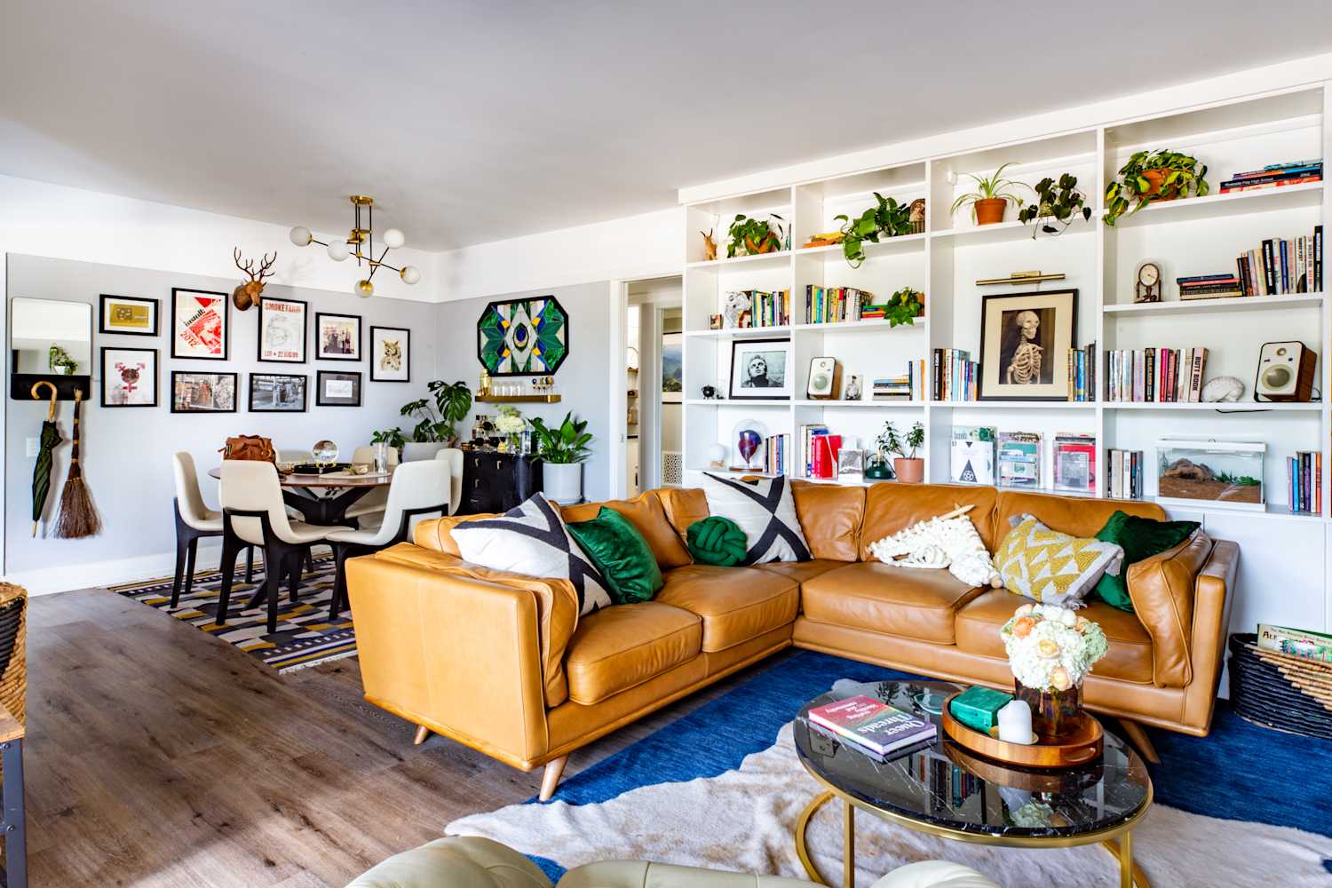 How to declutter years of sentimental objects in your home, according ...