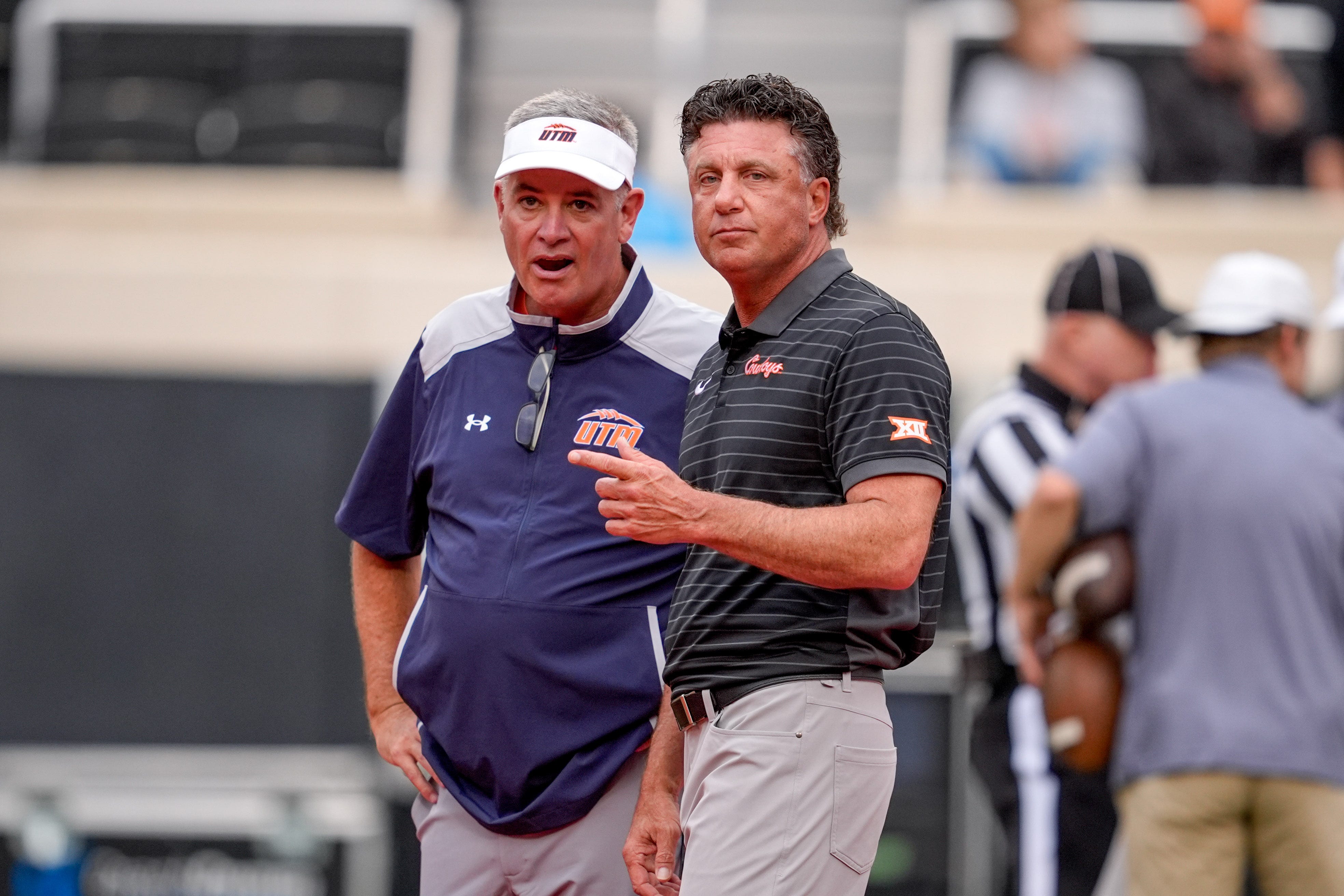 Who is Ty Simpson's father? Alabama football QB's dad at Tennessee game