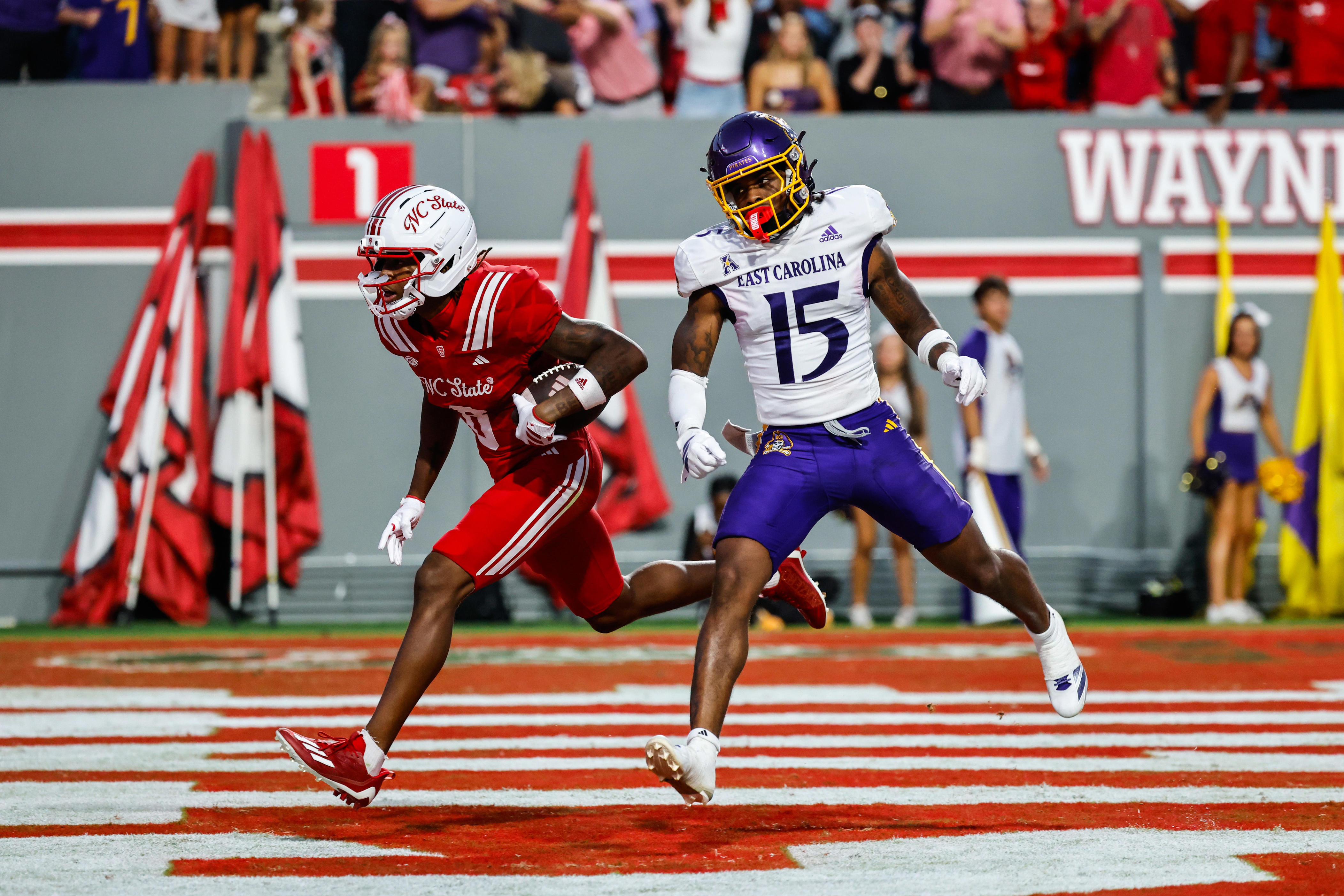 Florida football lands commitment from ECU transfer DB Jordy Lowery