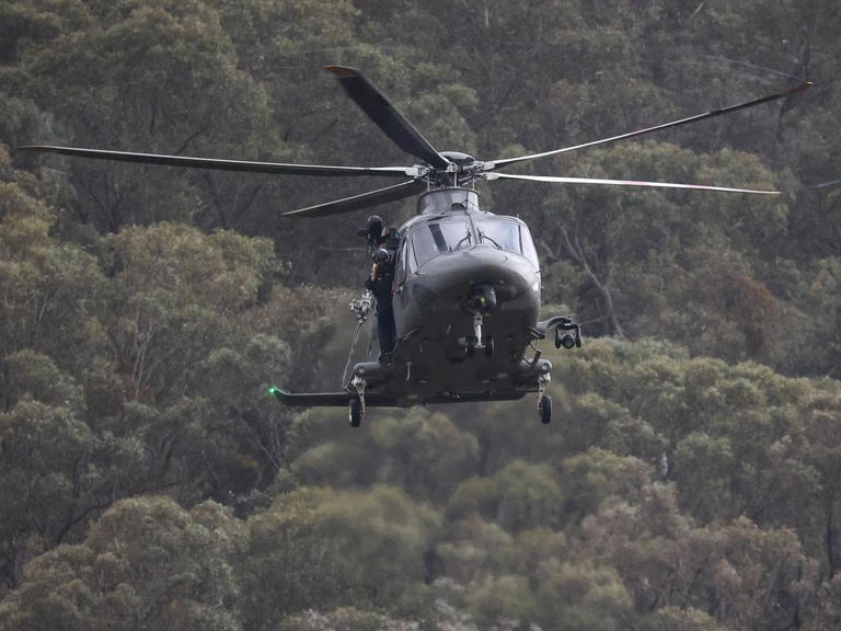 Cops’ update on hunt for alleged gunman