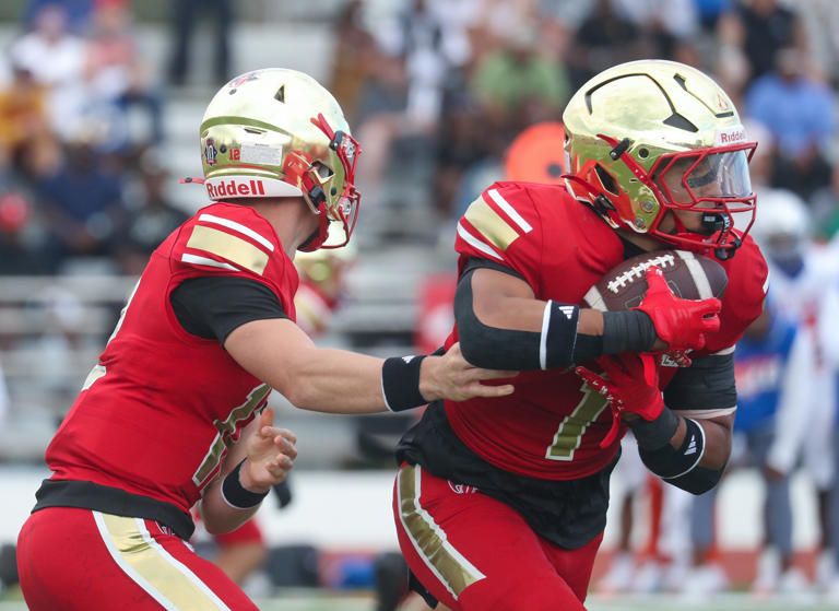 Live updates: Bergen Catholic football faces Florida state champion ...
