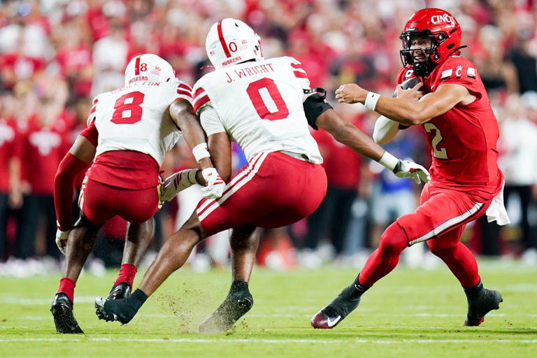 5 Cincinnati Bearcats football instant takeaways from opening loss to ...