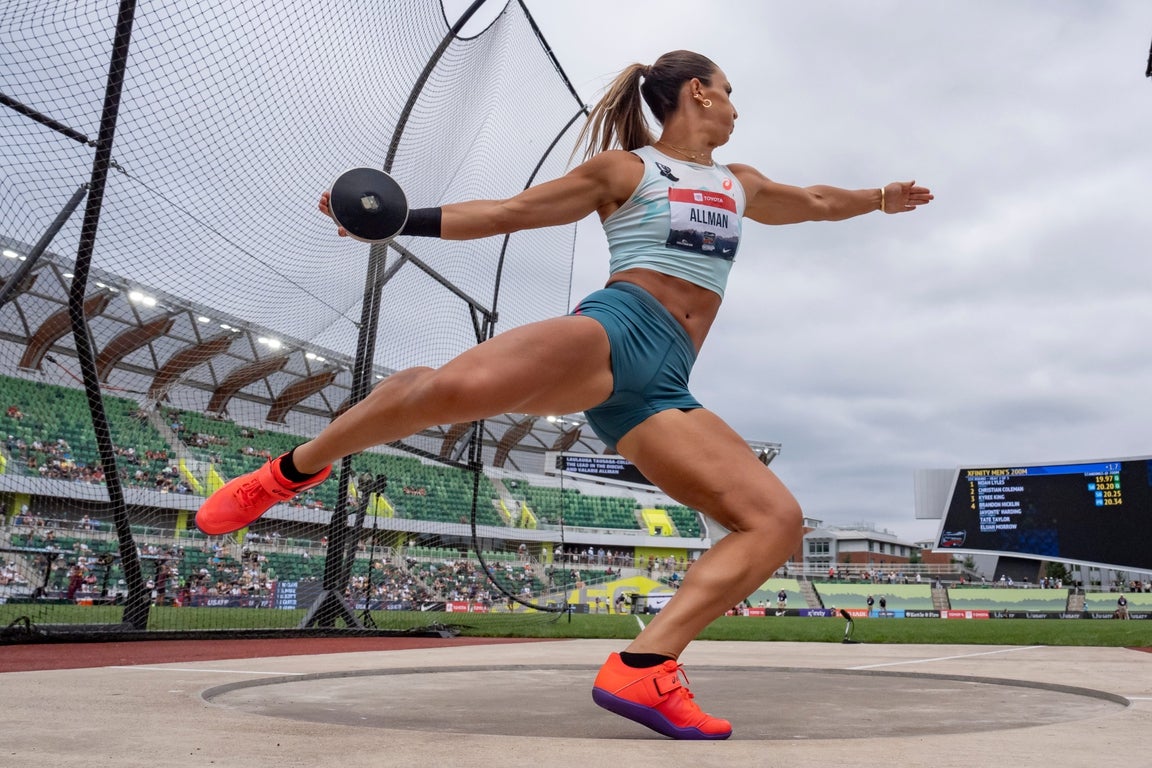 Stunning photos showcase American discus champion Valarie Allman