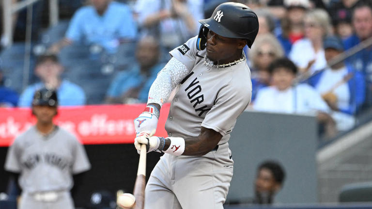 Jazz Chisholm Jr. sends strong message on goal to win AL East