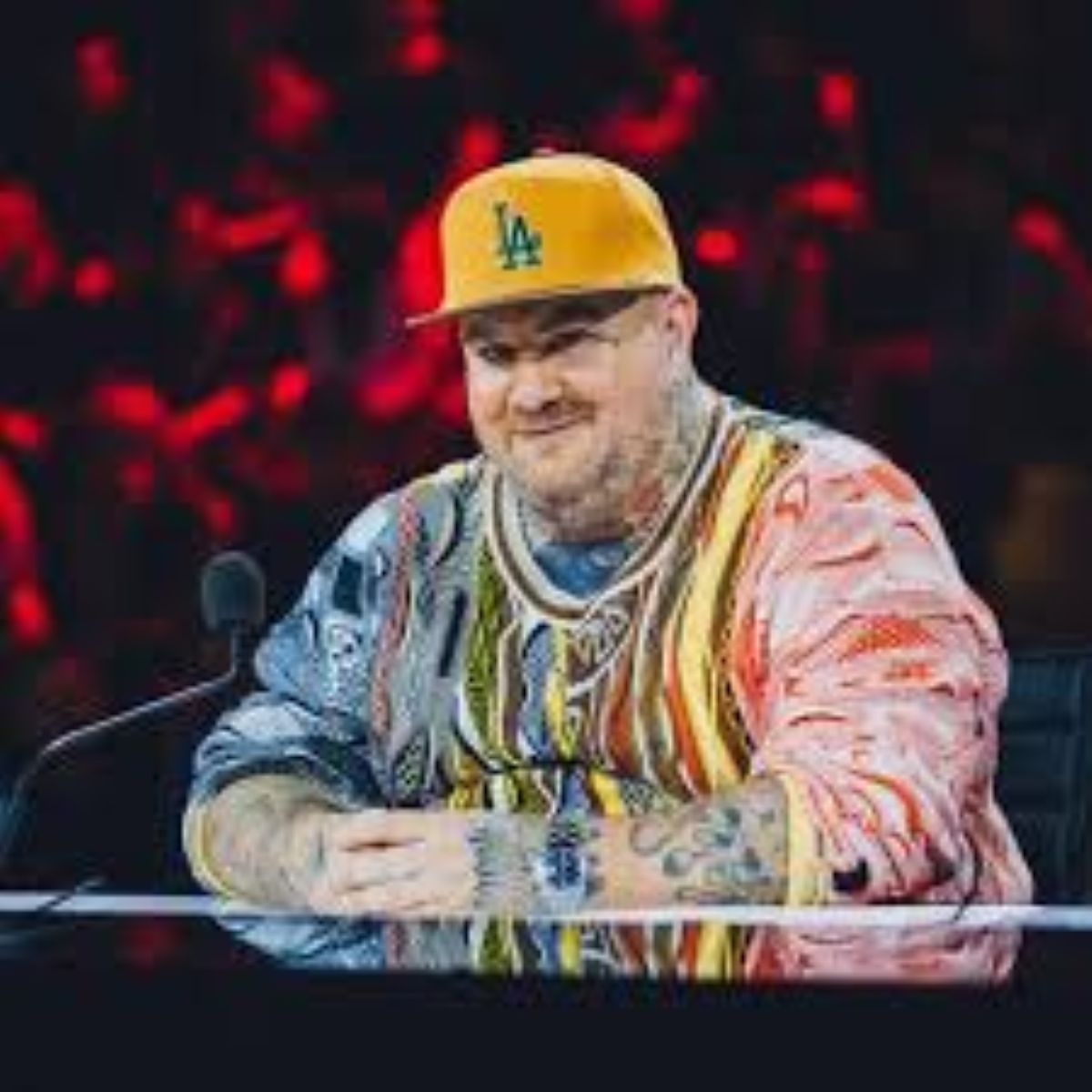 Jake La Furia cambia vita: “Basta rap, meglio smettere che diventare ...