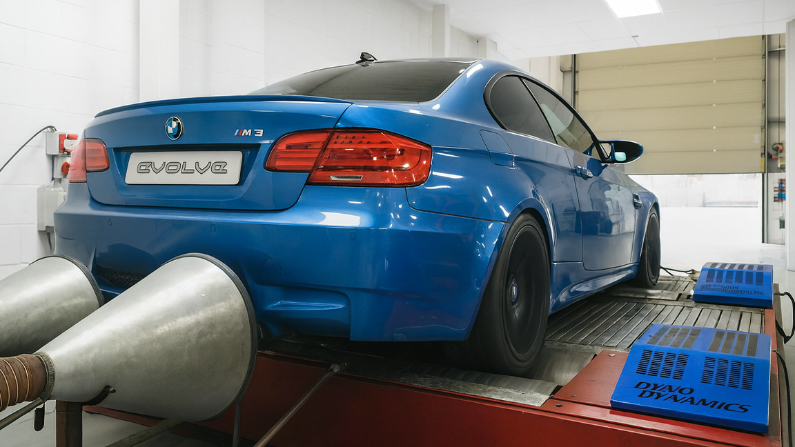 E92 M3 with Full Akrapovic Exhaust, Eventuri Intake, and Stage 2 Remap