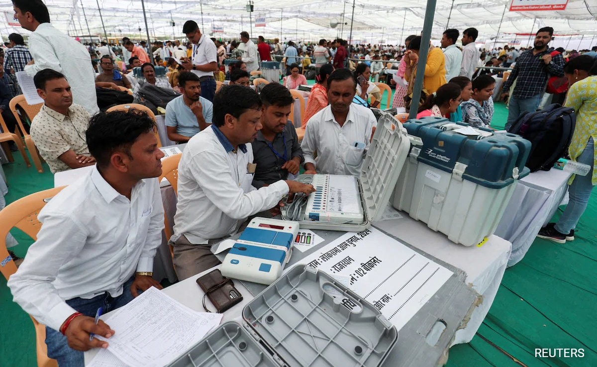 Gujarat SIR Phase 1 Knocks 73.7 Lakh Off Electoral Roll, Tamil Nadu 97. ...