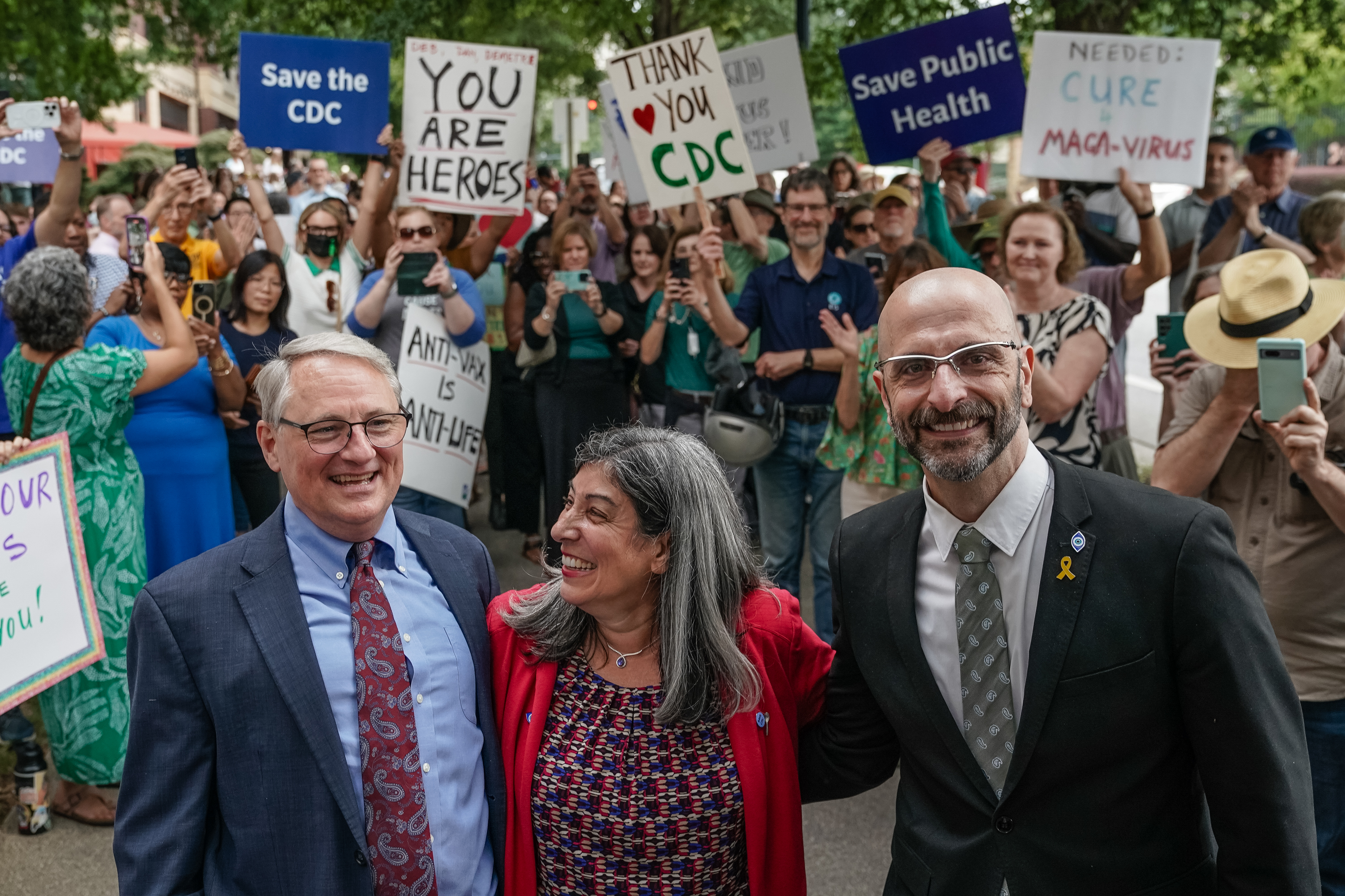 Ex-CDC official says RFK Jr. never briefed on Covid, measles by his team